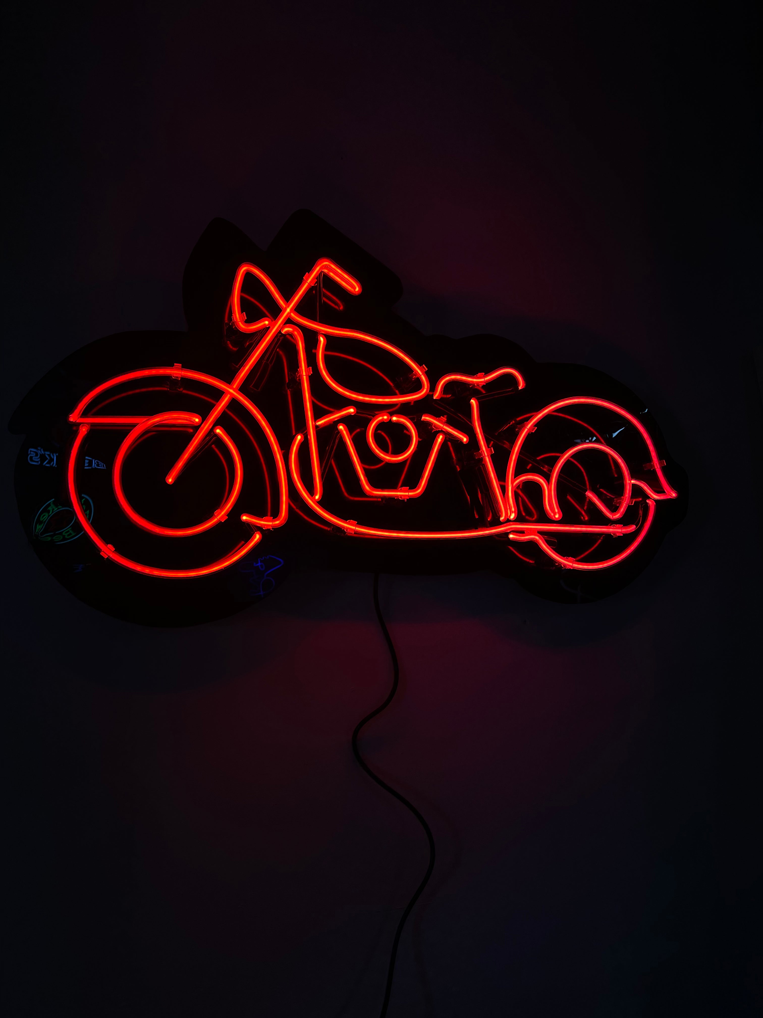 Motorcycle – Uptown Neon